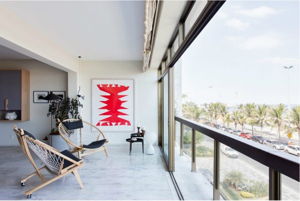 Luxury Home in Copacabana Boasts Amazing Mid-Century Lighting Designs ...