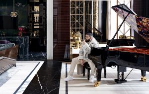 Fall In Love With Drake's Expensive Luxury Home In Toronto